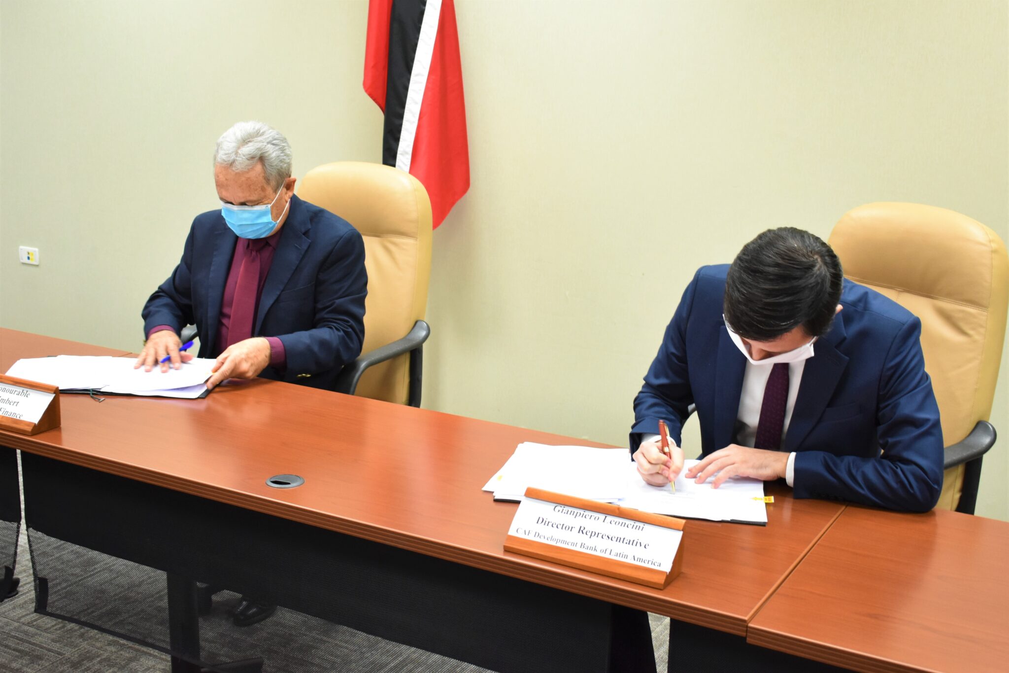 CAF Covid-19 loan agreement signing ceremony. – Ministry of Finance