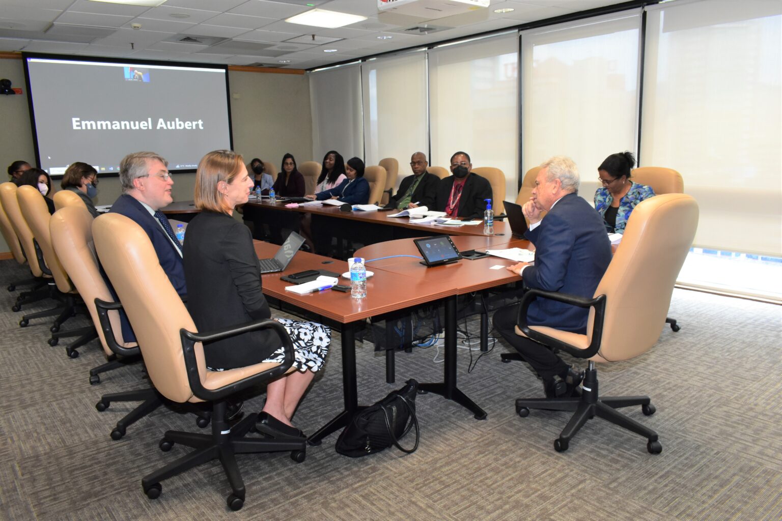 MINISTER OF FINANCE MEETS WITH WORLD BANK MISSION TEAM – Ministry of ...